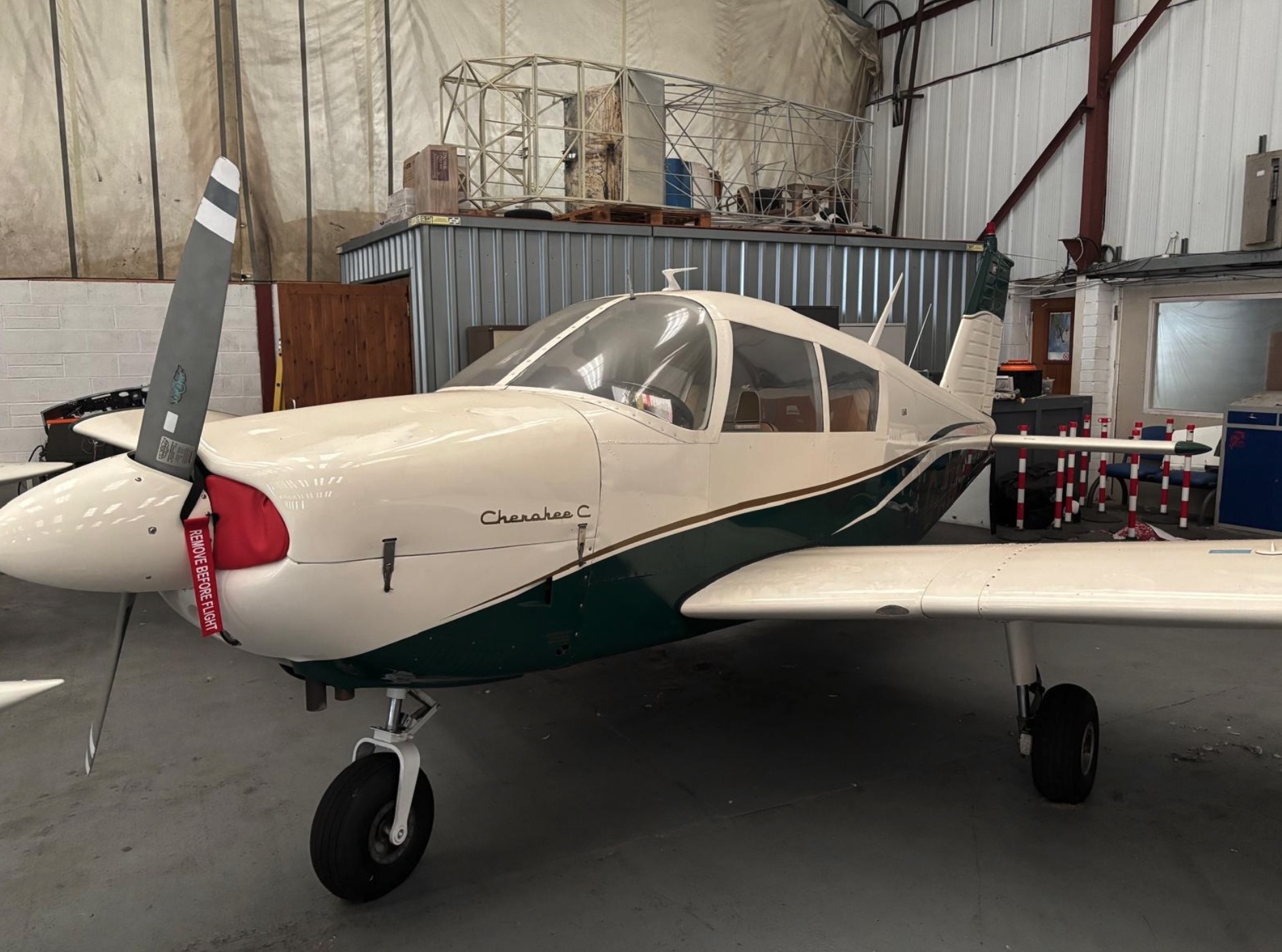 Piper Cherokee 160 For Sale | England, UK. 3870 hrs. | AvBuyer