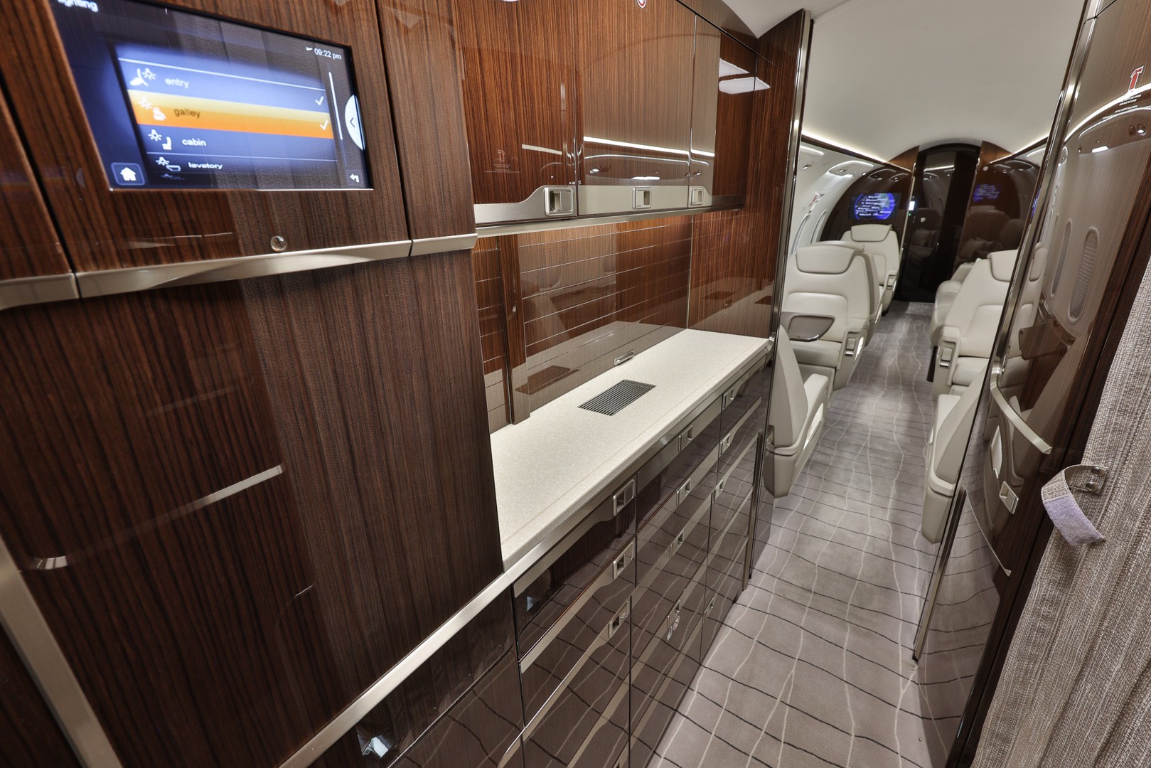 2019 Bombardier Challenger 350 For Sale | OR, US. 2874 hrs. | AvBuyer