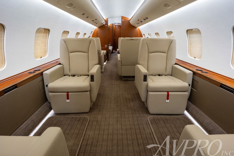 2014 Bombardier Global 6000 For Sale | PA, US. 4975 hrs. | AvBuyer