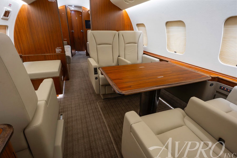 2014 Bombardier Global 6000 For Sale | PA, US. 4975 hrs. | AvBuyer