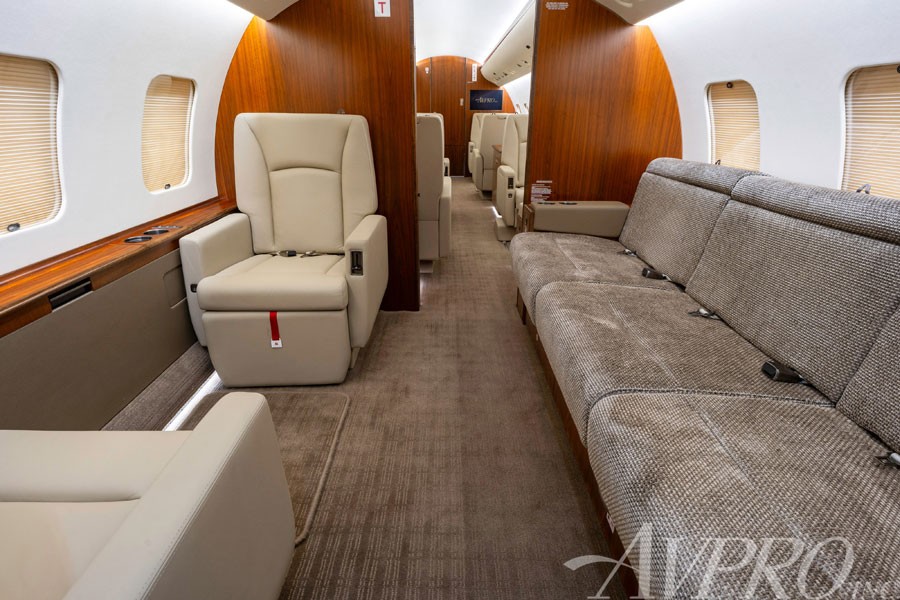2014 Bombardier Global 6000 For Sale | PA, US. 4975 hrs. | AvBuyer