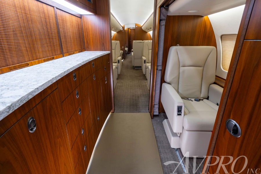 2014 Bombardier Global 6000 For Sale | PA, US. 4975 hrs. | AvBuyer
