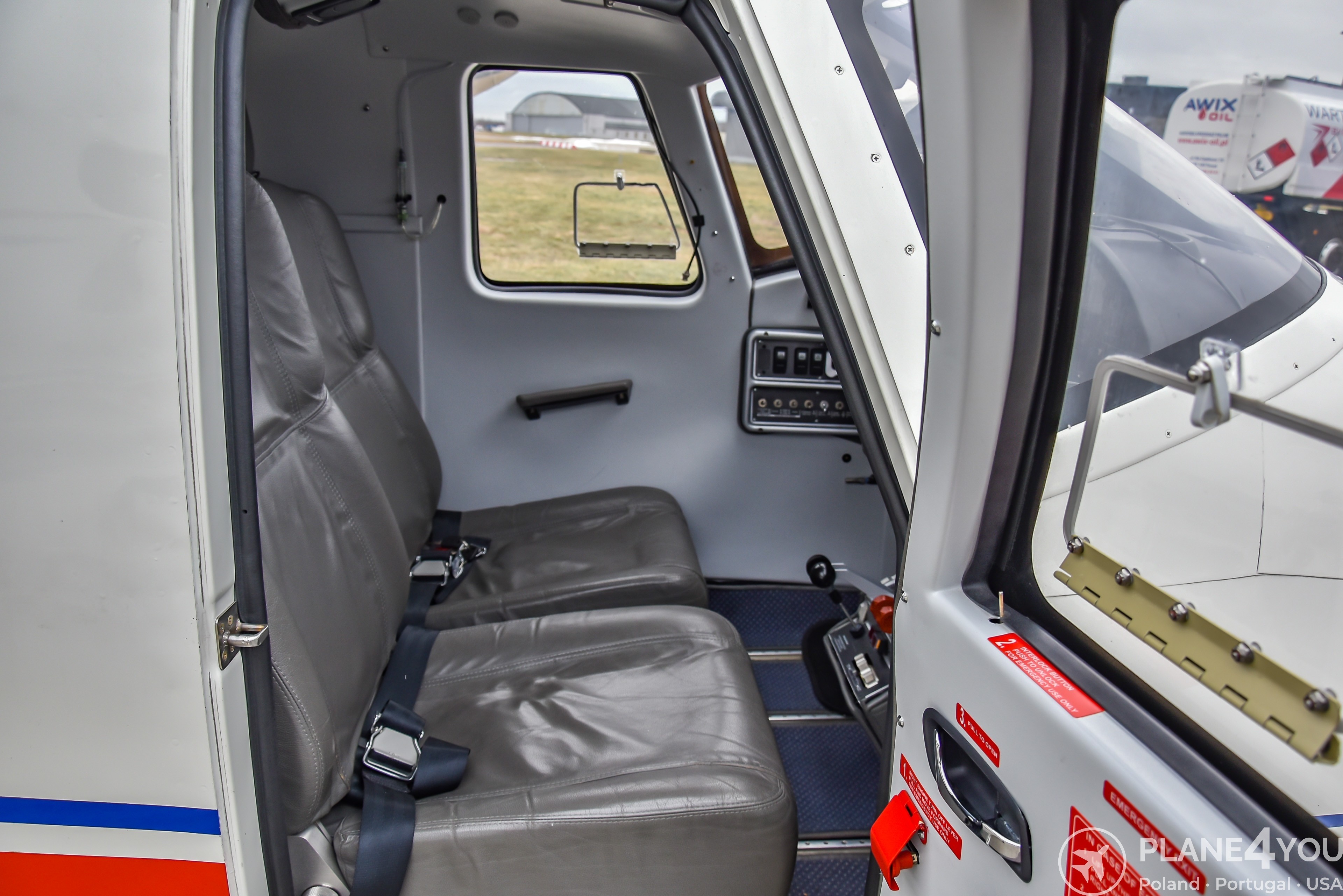 2011 Vulcanair P68-R For Sale | Poland. 986 hrs. | AvBuyer