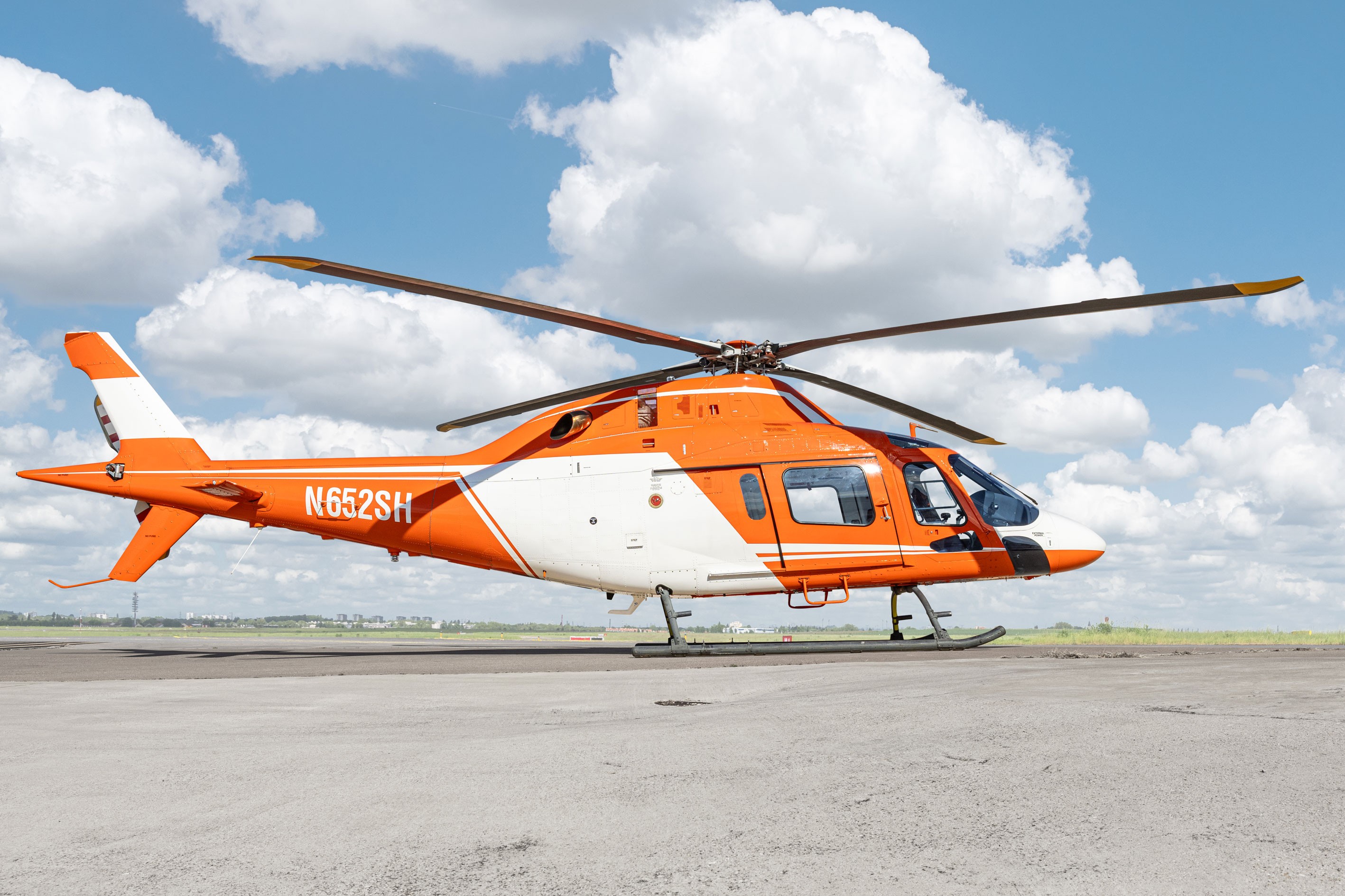 2018 Leonardo AW119Kx For Sale | TX, US. 170 hrs. | AvBuyer