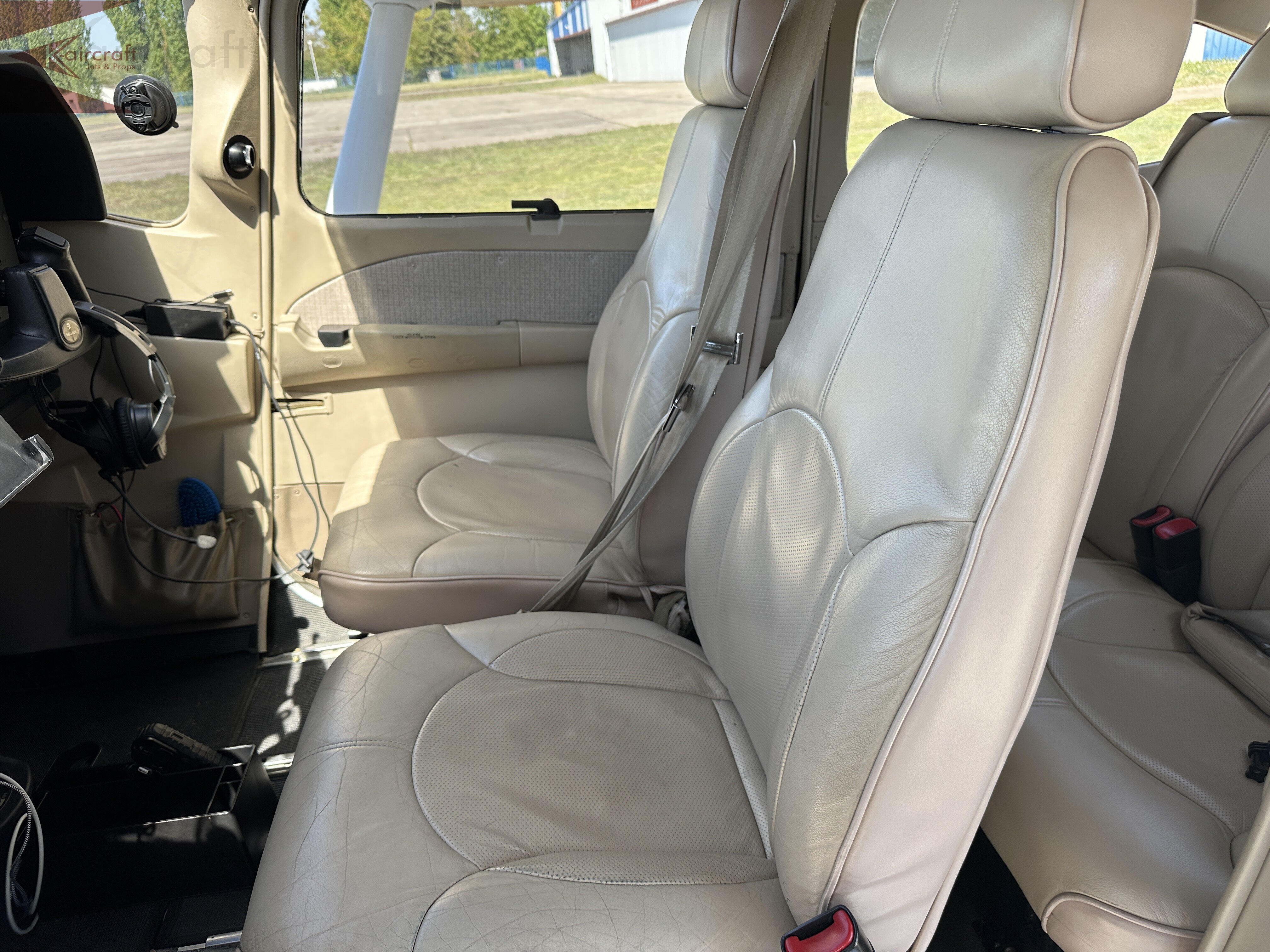 2007 Cessna 182T Skylane For Sale | Germany. 1450 hrs. | AvBuyer