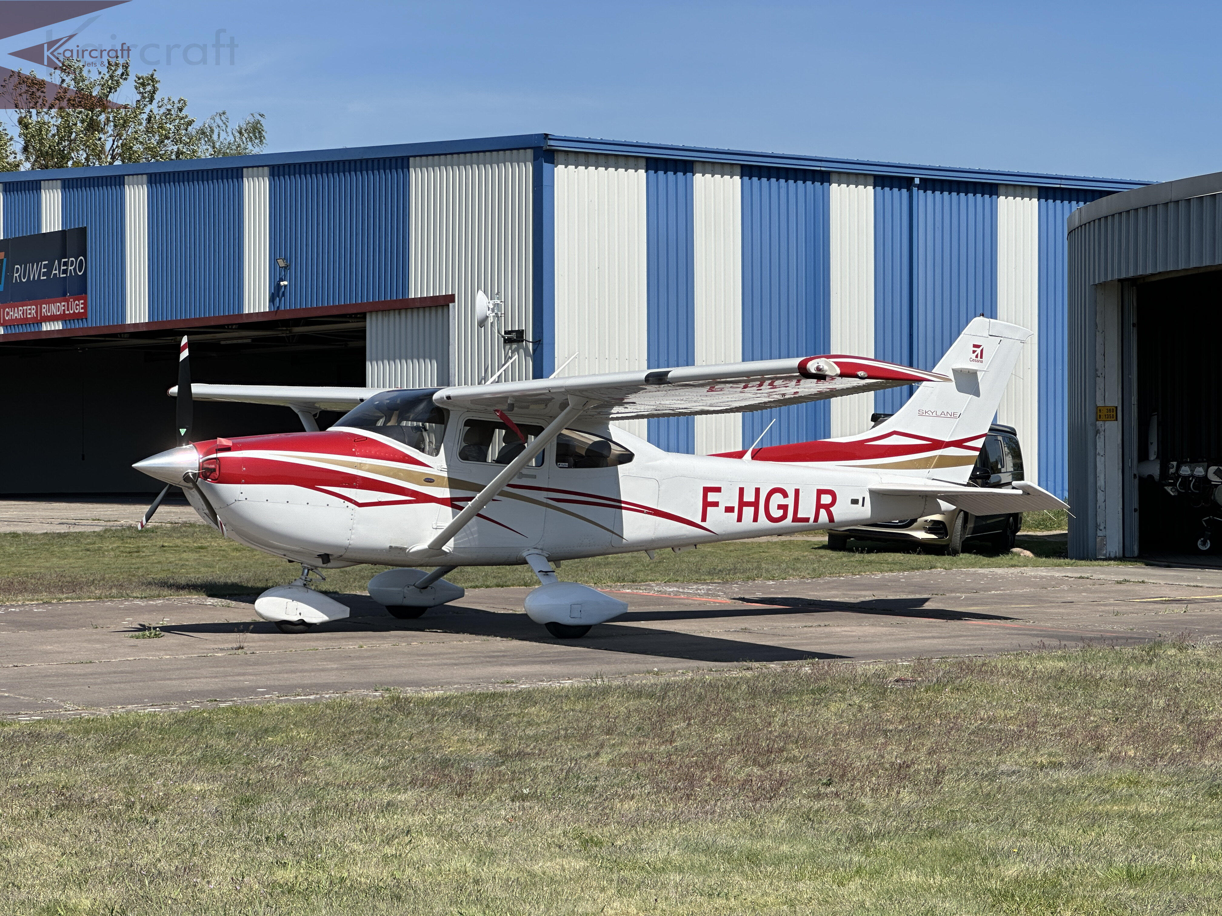2007 Cessna 182T Skylane For Sale | Germany. 1450 hrs. | AvBuyer